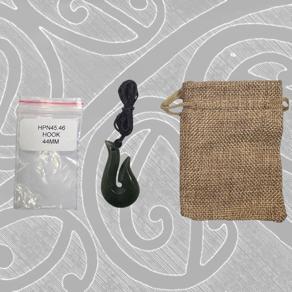 Authentic New Zealand Greenstone (Pounamu) Hook Necklace - Vickers Home